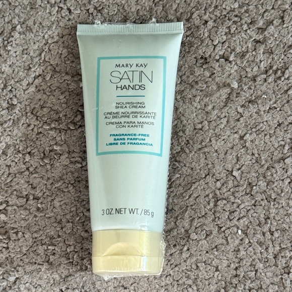 Mary Kay | Skincare | New Mary Kay Satin Hands Shea Cream 3 Oz Sealed ...